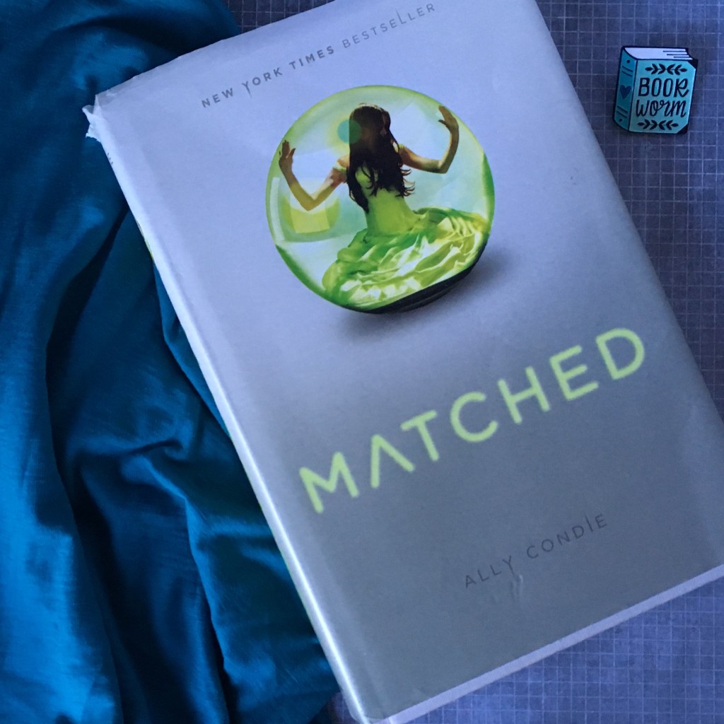 Book Review: Matched by Ally Condie ft. me ranting about cheese factor ...