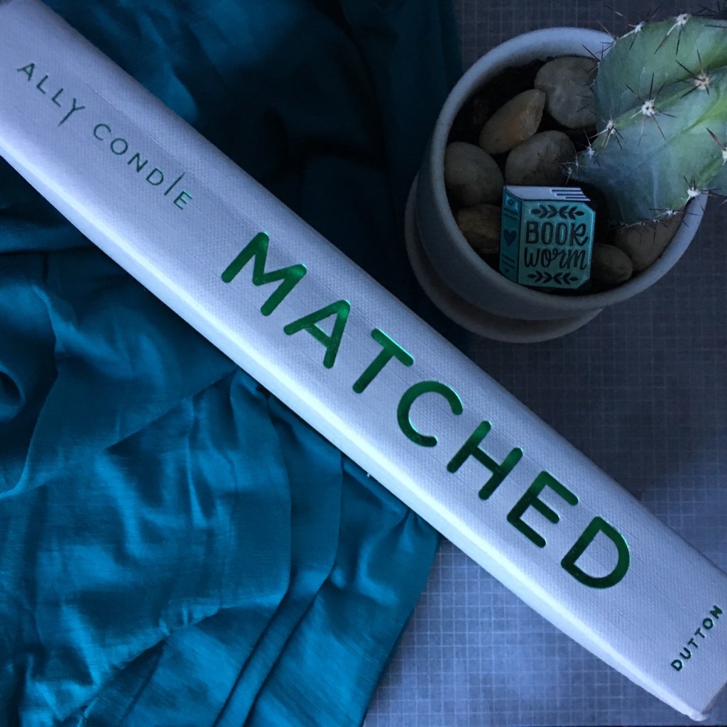 Book Review: Matched by Ally Condie ft. me ranting about cheese factor ...